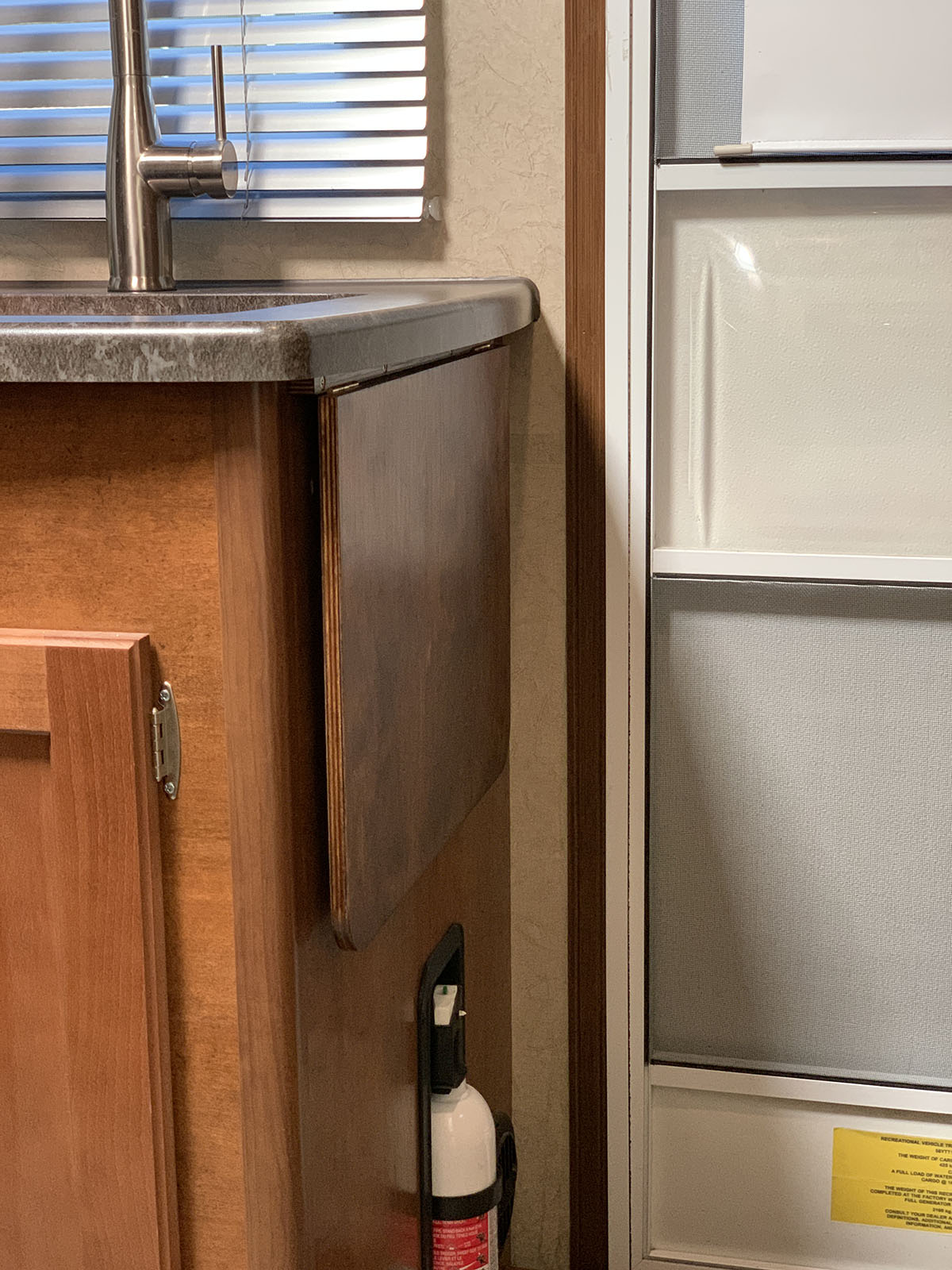 Tilt-up Shelf Build Part 2 – Carl Stammerjohn Furnituremaker